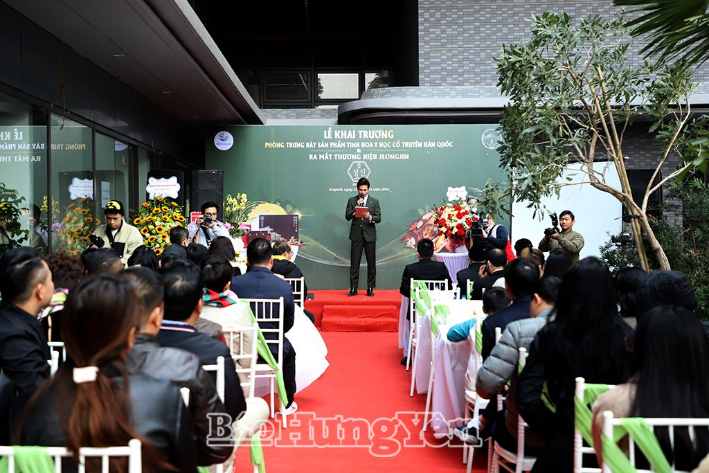 Ra mắt thương hiệu Jeongjin và khai trương phòng trưng bày tinh hoa y ...